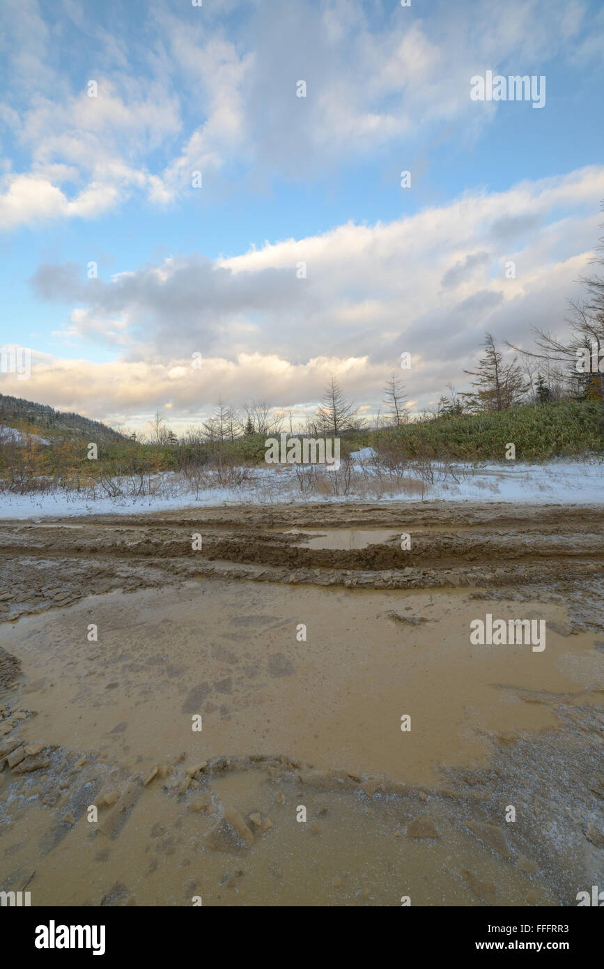 Dirt splash hi-res stock photography and images - Alamy