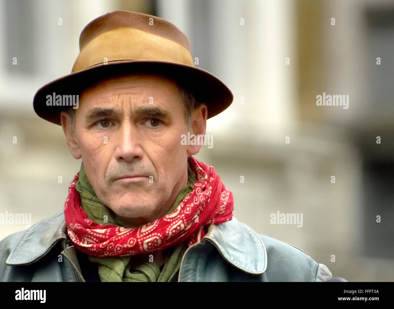 Mark rylance hi-res stock photography and images - Alamy
