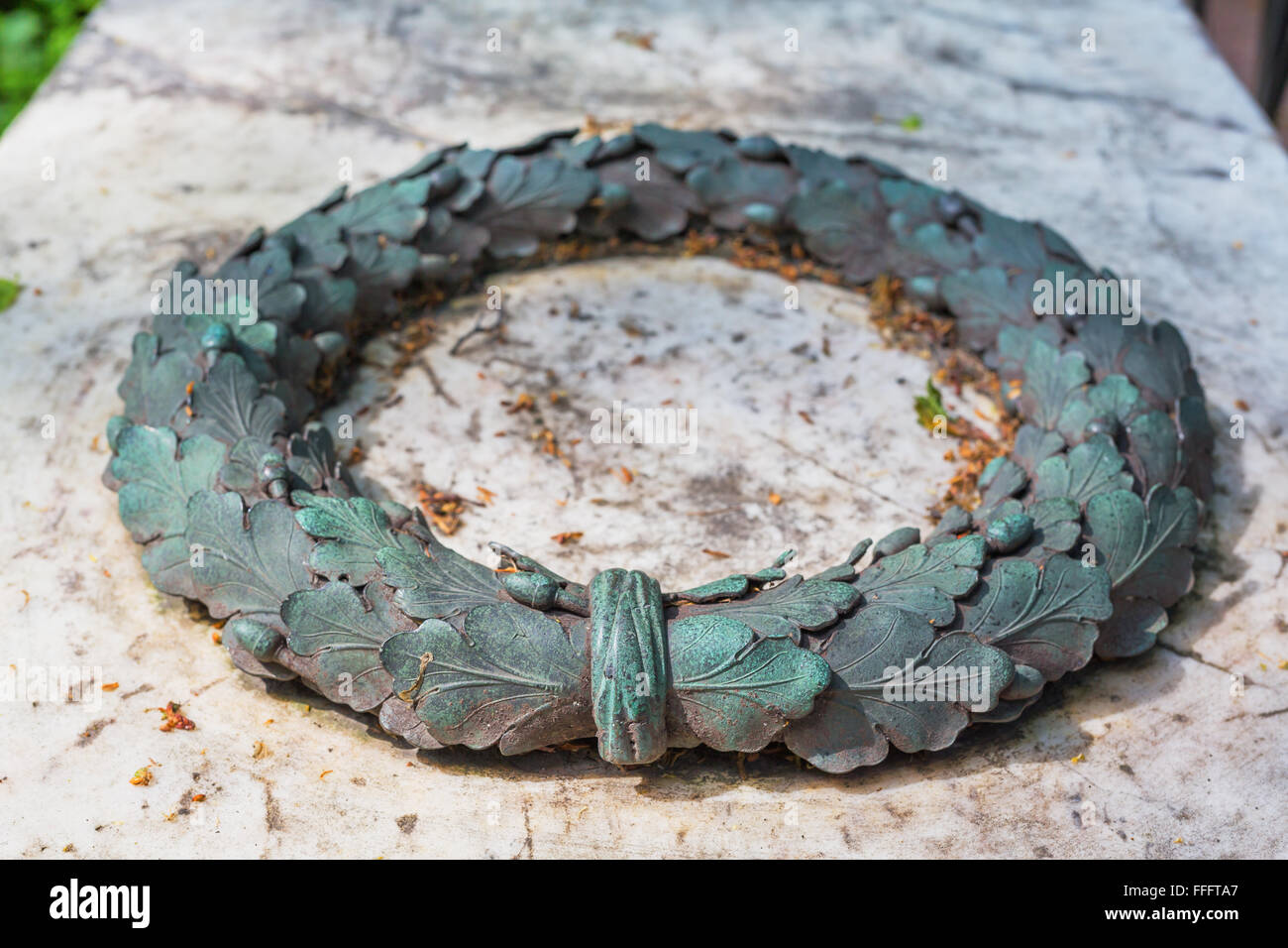 Bronze wreath, Grave of historian Nikolay Karamzin, Tikhvin Cemetery ...