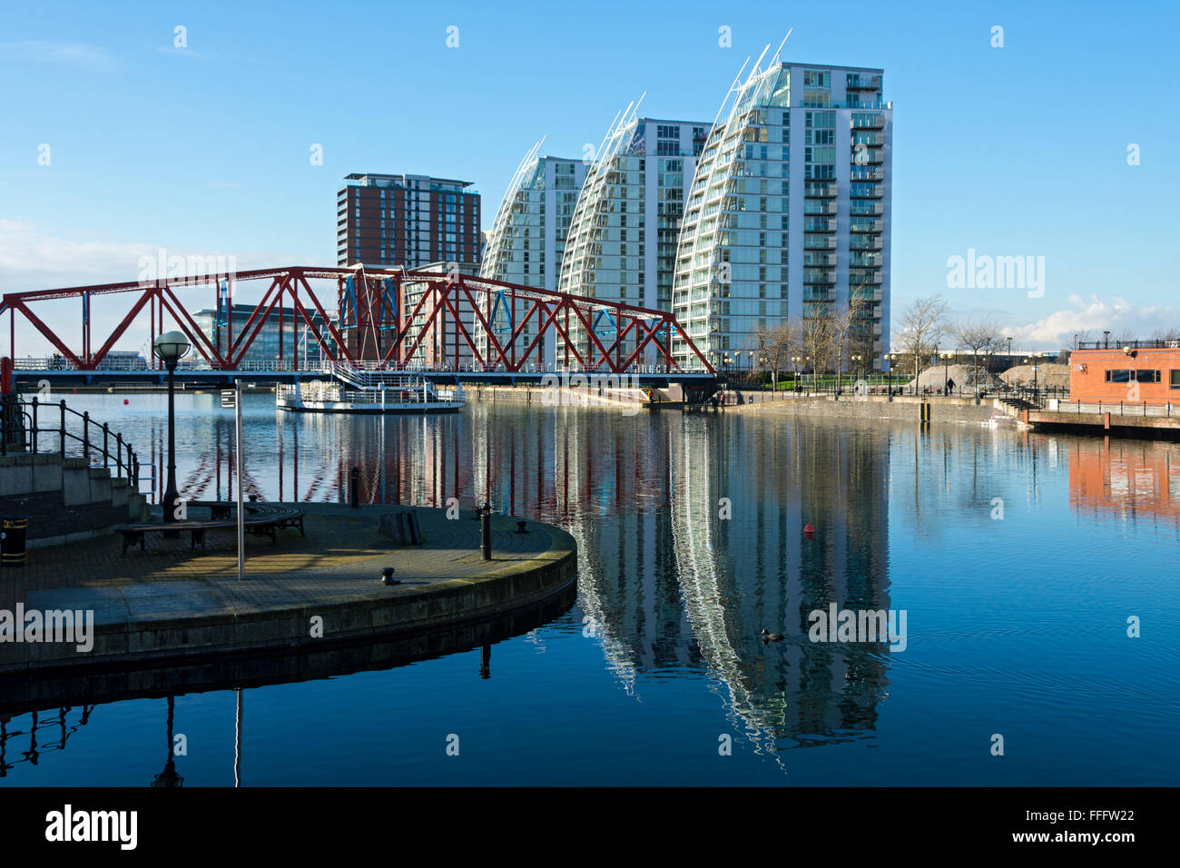 Detroit bridge salford quays manchester uk ship canal hi-res stock ...