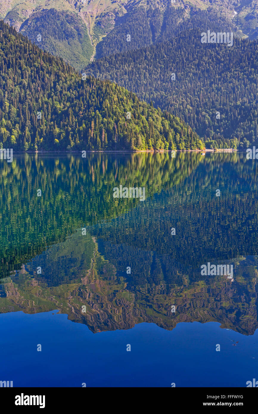 Mountain lake Ritsa, Abkhazia, Georgia Stock Photo - Alamy