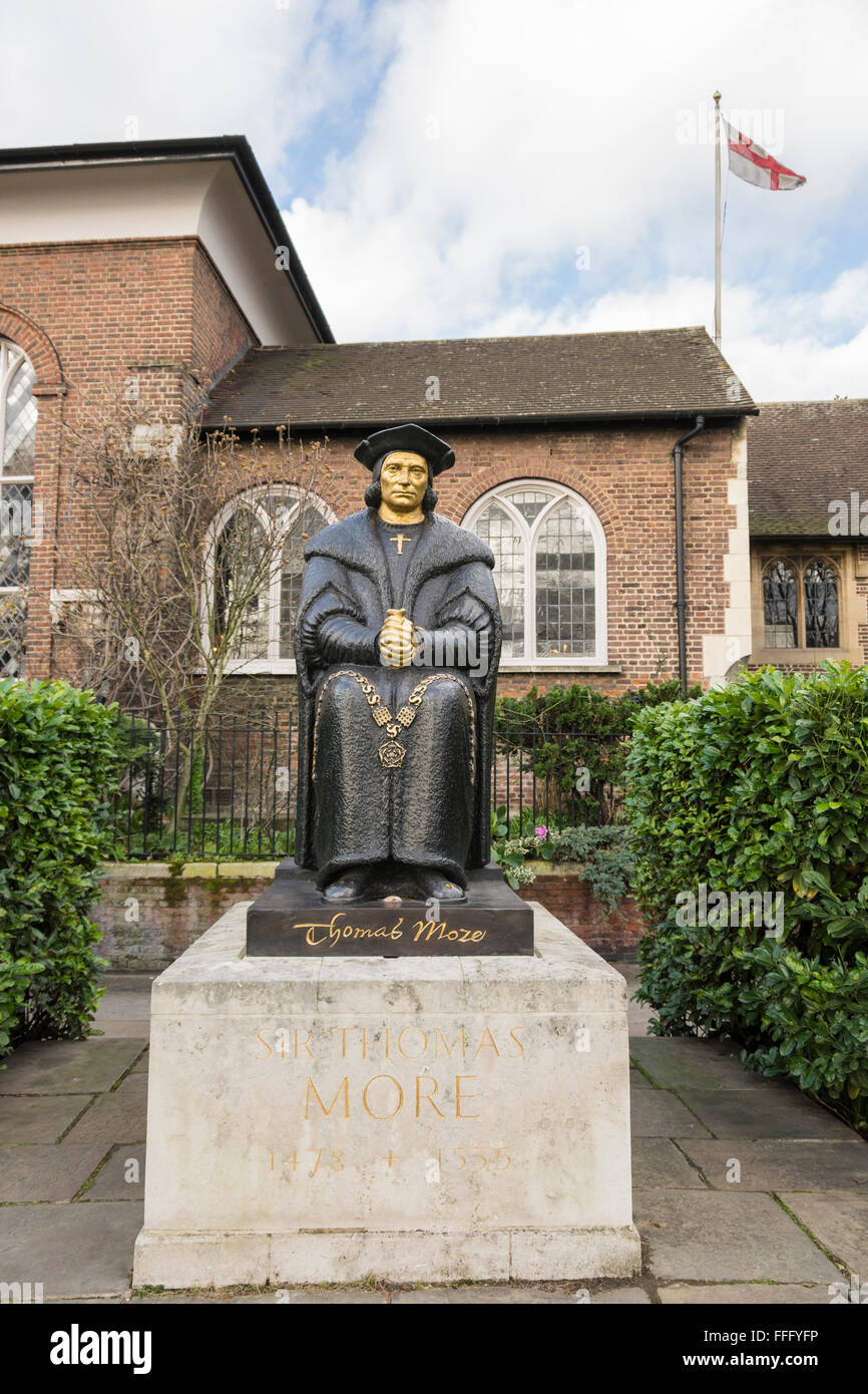 Sir Thomas Moore Statue, Cheyne Walk, Chelsea, Royal Borough of ...