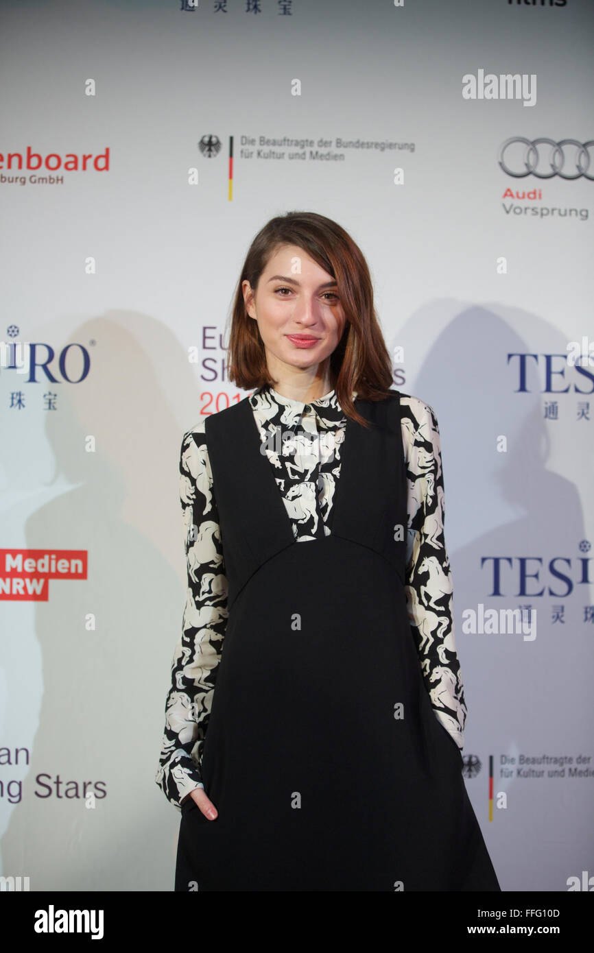 Actress maria valverde hi-res stock photography and images - Alamy