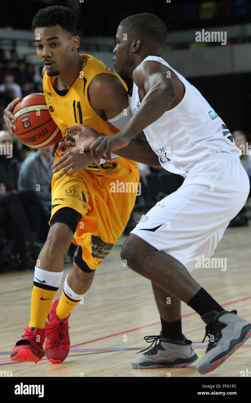 Nick lewis hi-res stock photography and images - Alamy