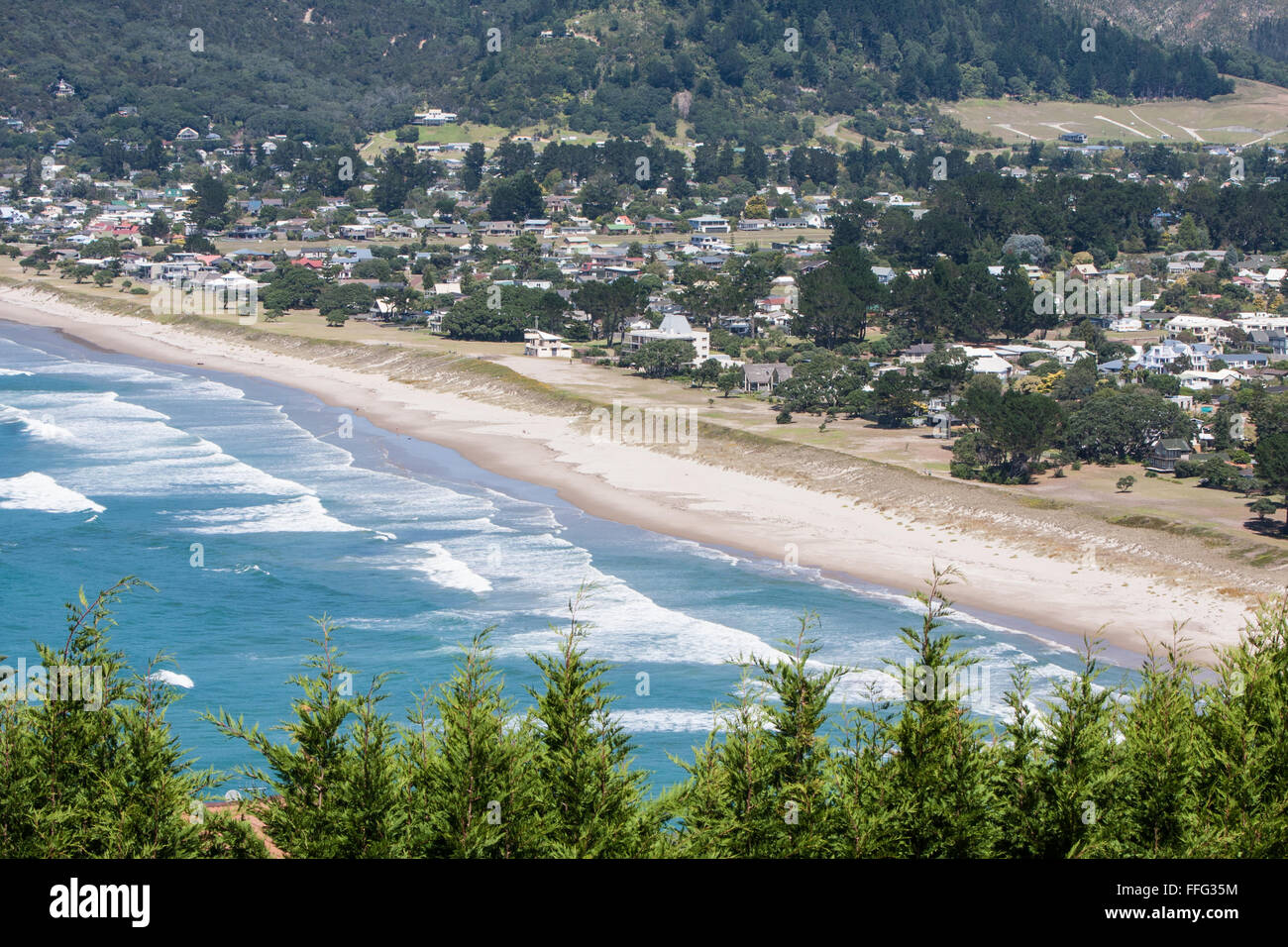 View of Pauanui beach, Tairua, Coromandel Peninsula, Waikato, North ...