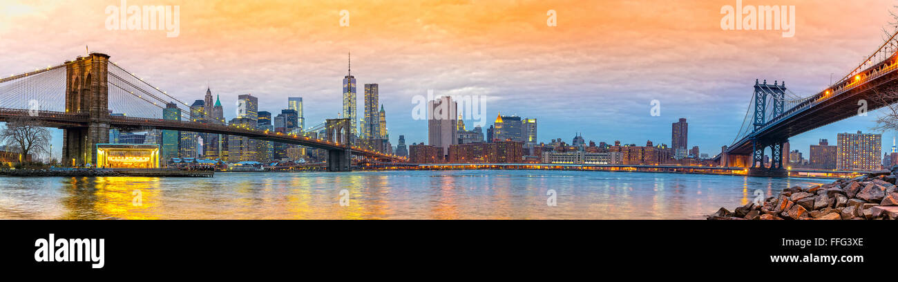 City skyline sunrise manhattan hi-res stock photography and images - Alamy