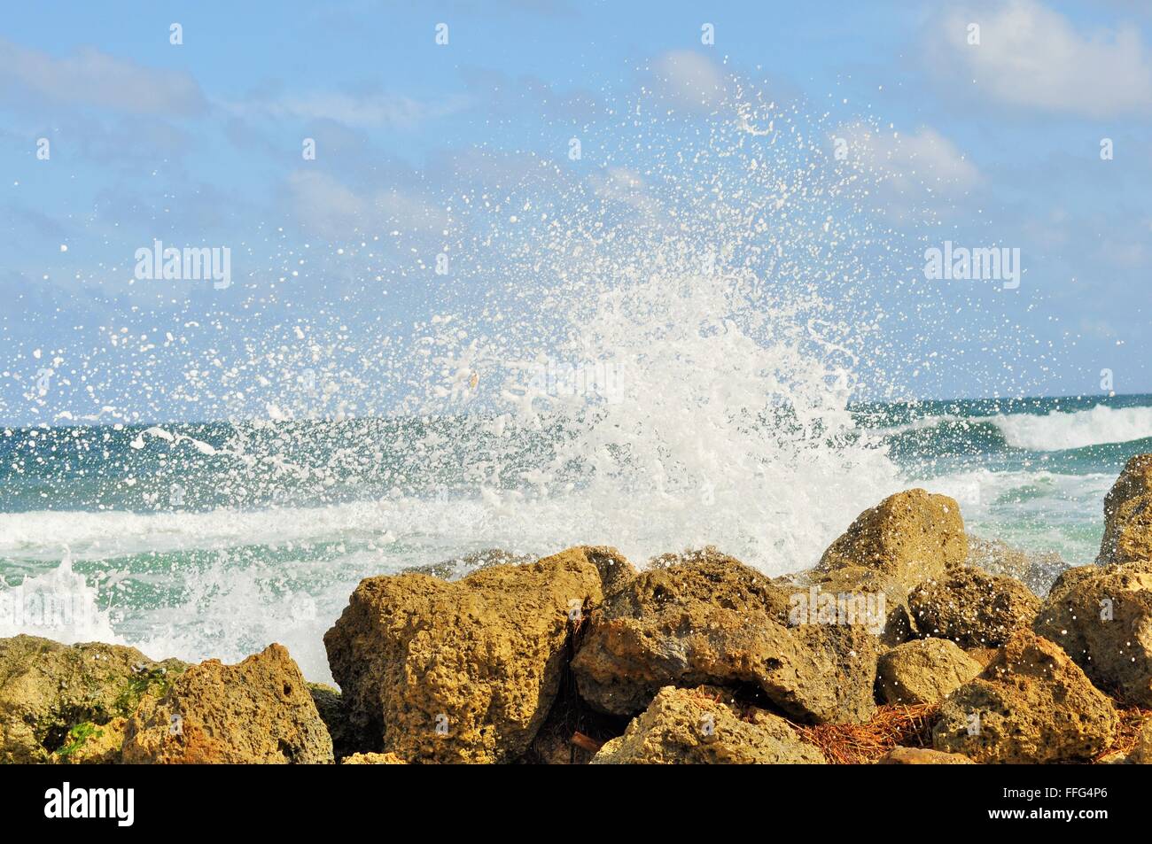 waves on the rocks Stock Photo - Alamy