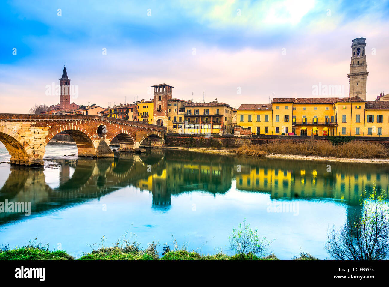Verona italy scenery adige river hi-res stock photography and images ...