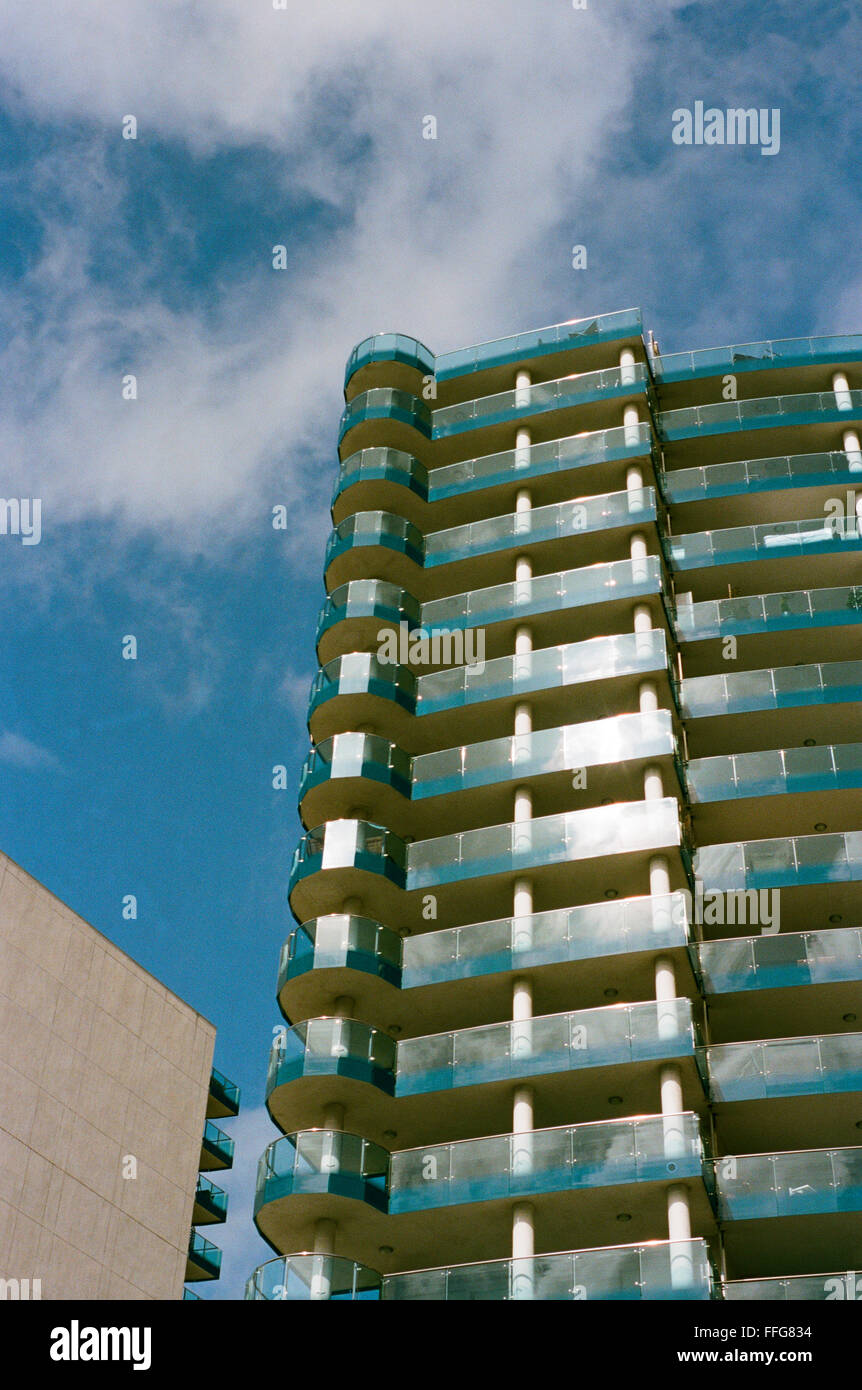 Luxury tower block hi-res stock photography and images - Alamy