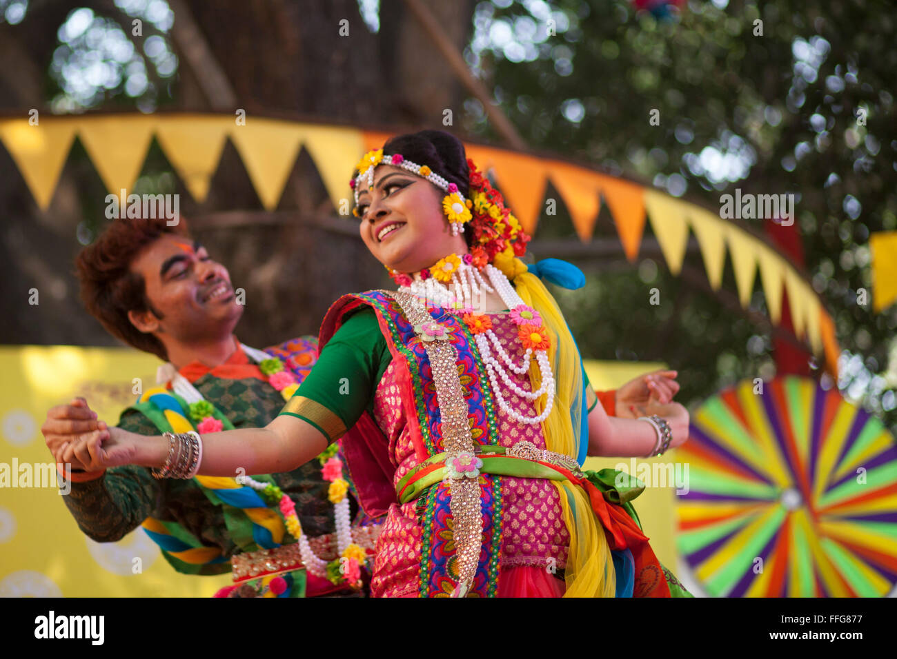 Dhaka, Bangladesh. 13th Feb, 2016. Bangladeshi girl perform a ...