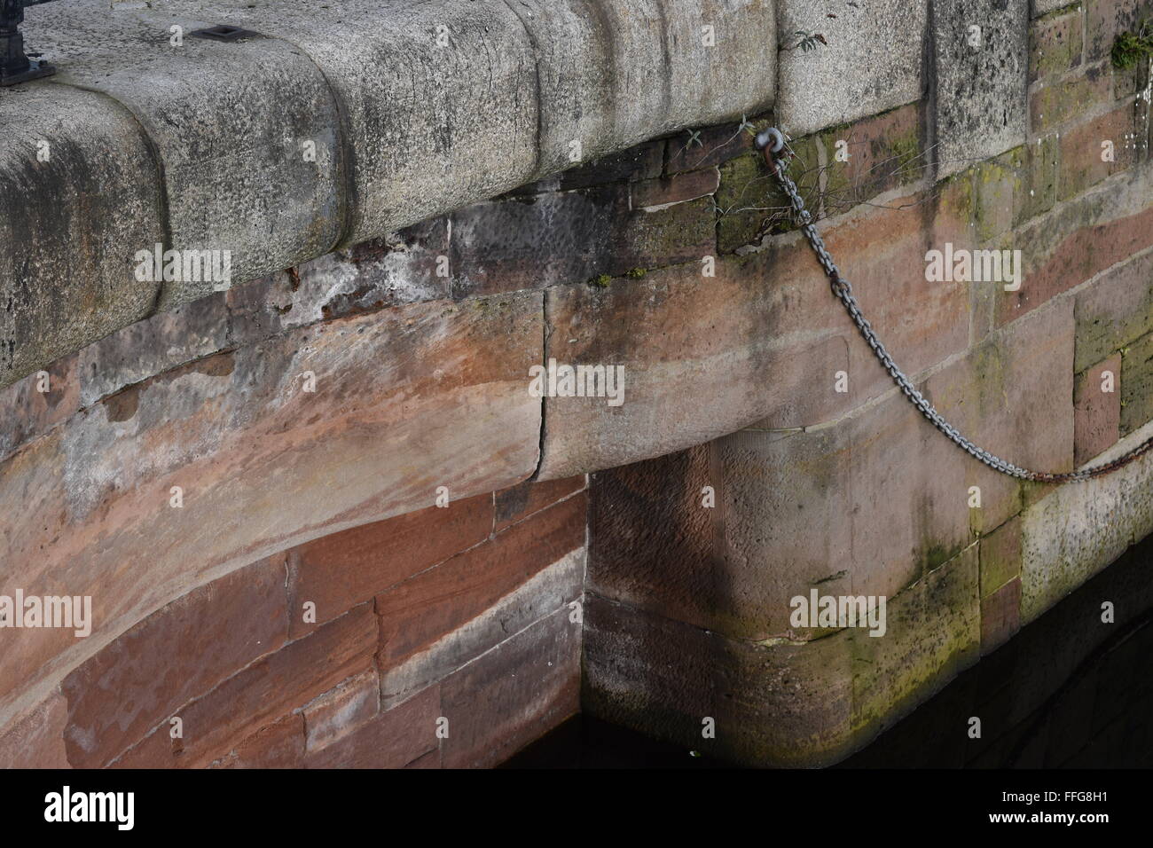 Stone dock wall, Egerton Wharf, Birkenhead Stock Photo - Alamy