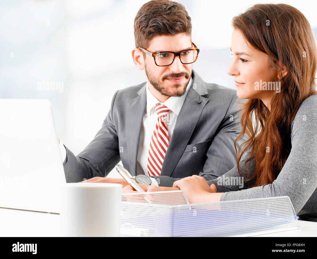 Giving advise hi-res stock photography and images - Alamy