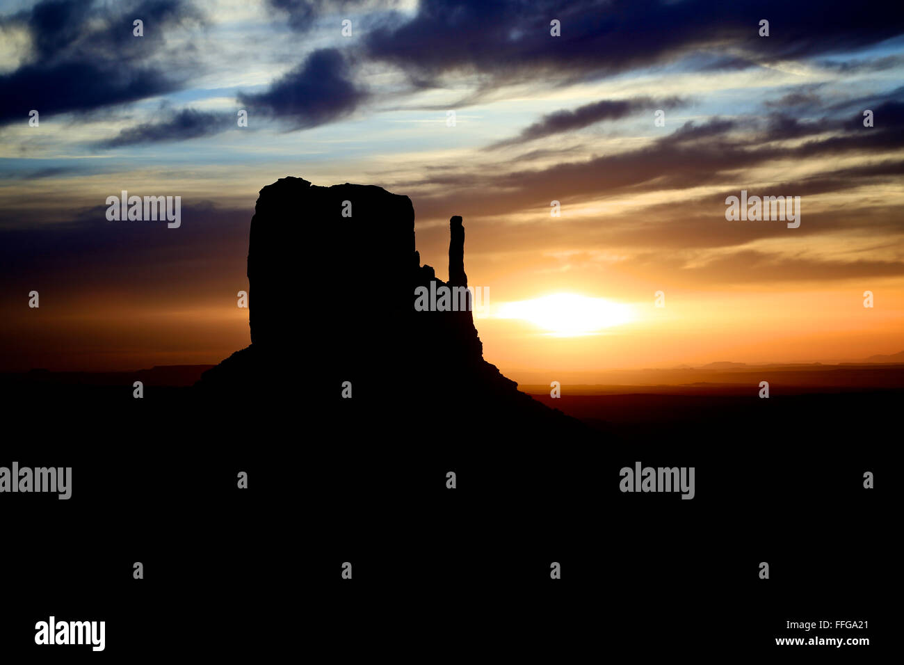 Monument Valley Arizona Sunrise Left Mitten Stock Photo - Alamy
