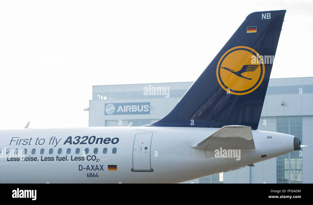 Hamburg, Germany. 12th Feb, 2016. An Airbus A320neo pictured on the ...