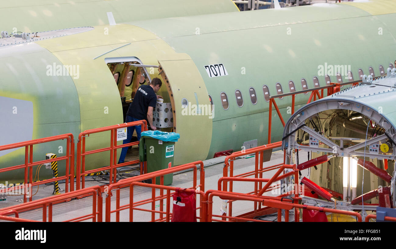 Aircraft door hi-res stock photography and images - Alamy