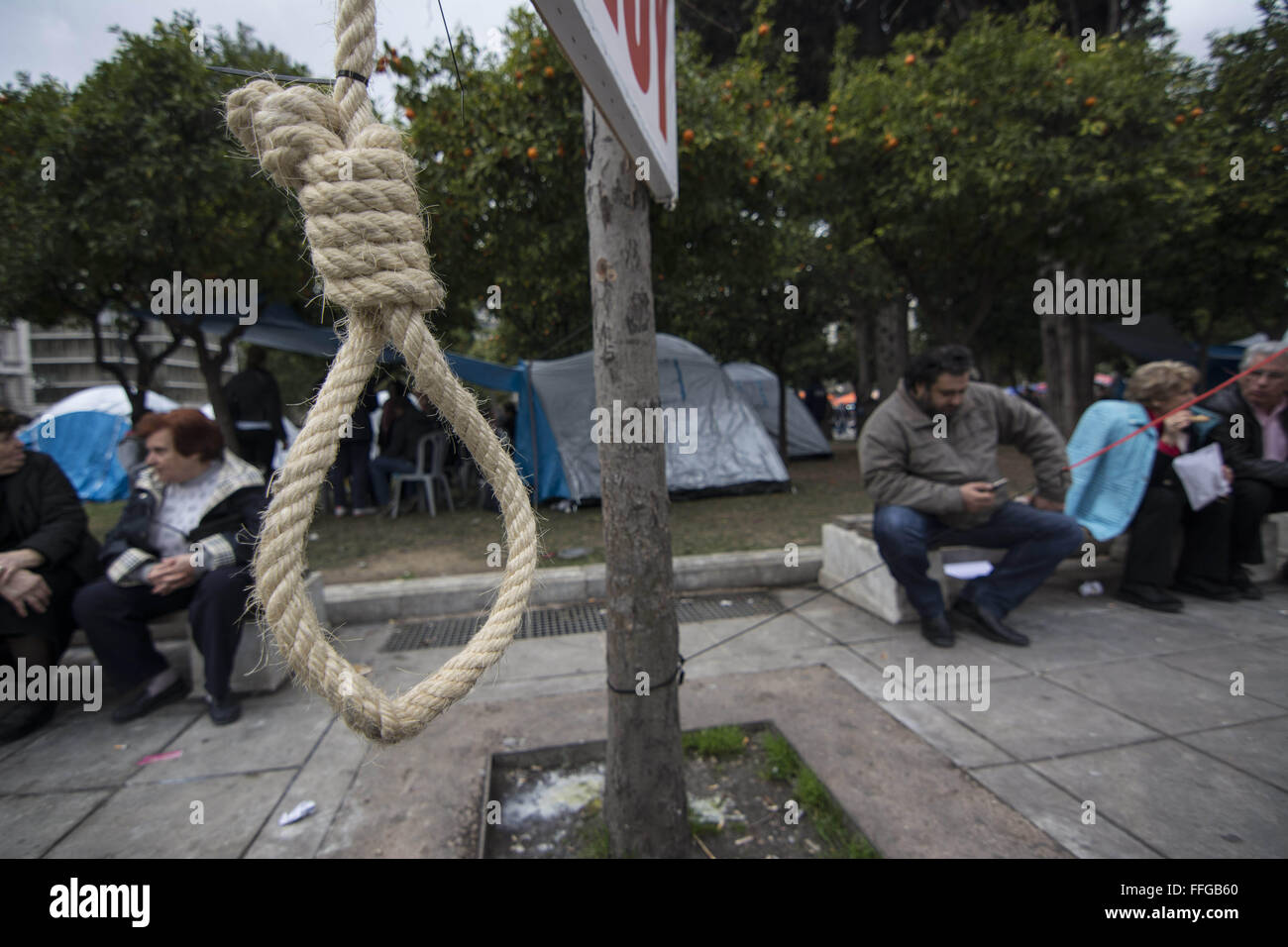 Noose and tree hi-res stock photography and images - Alamy