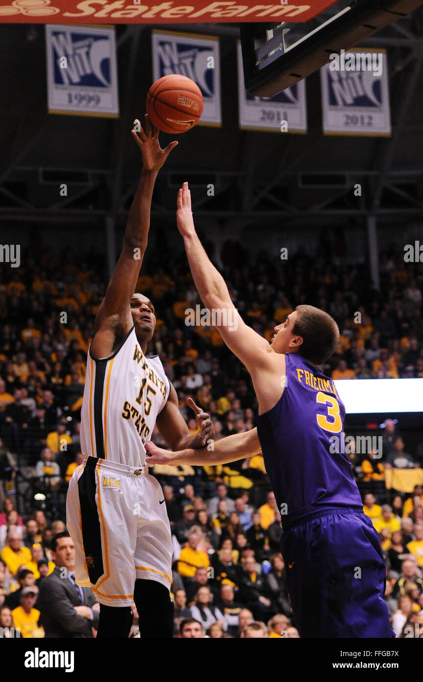February13, 2016:Wichita State Shockers forward Anton Grady (15) puts ...