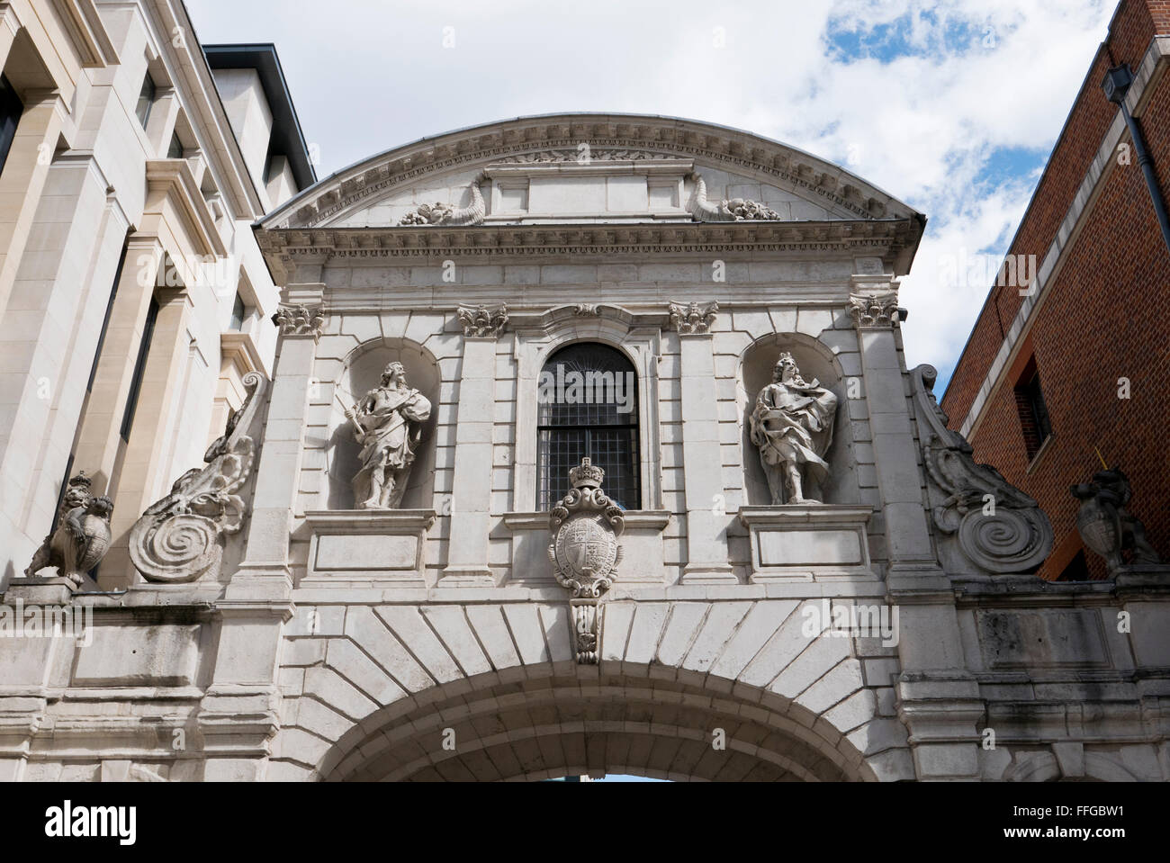 The Temple Bar monument near St Paul's Cathedral in London, United ...