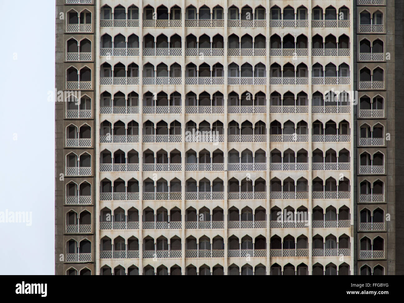 Architecture windows building mumbai hi-res stock photography and ...