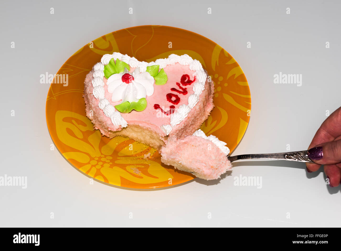 sweet piece of cake for loved ones Stock Photo - Alamy