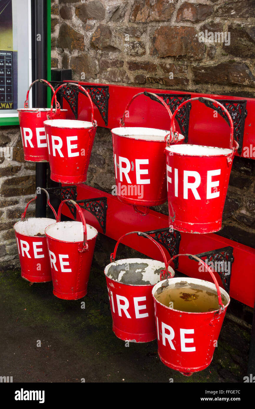 Empty fire station hi-res stock photography and images - Alamy