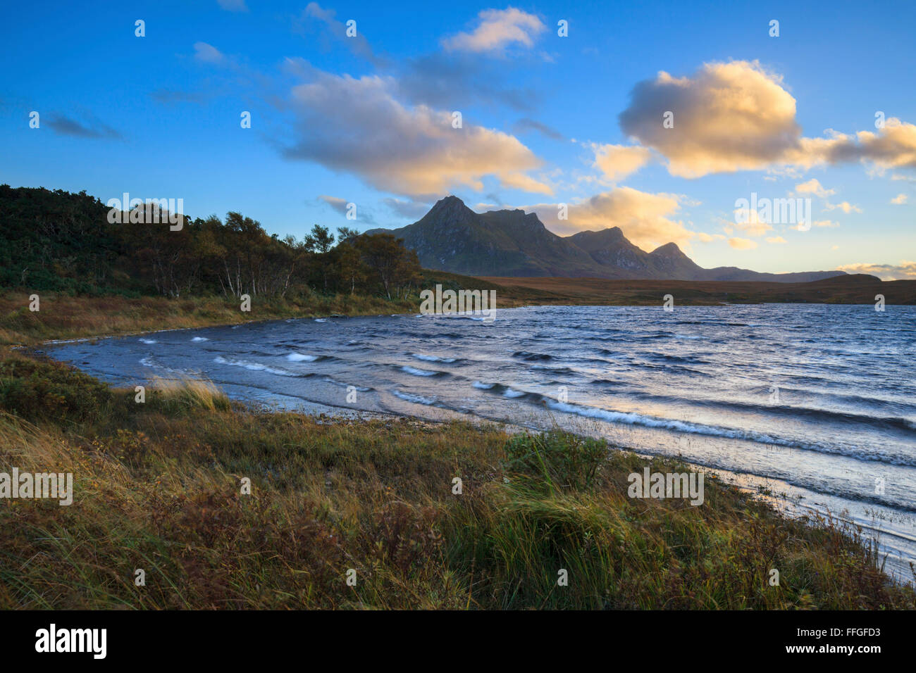Waves on Loch Hakel, with Ben Loyal in the distance Stock Photo - Alamy