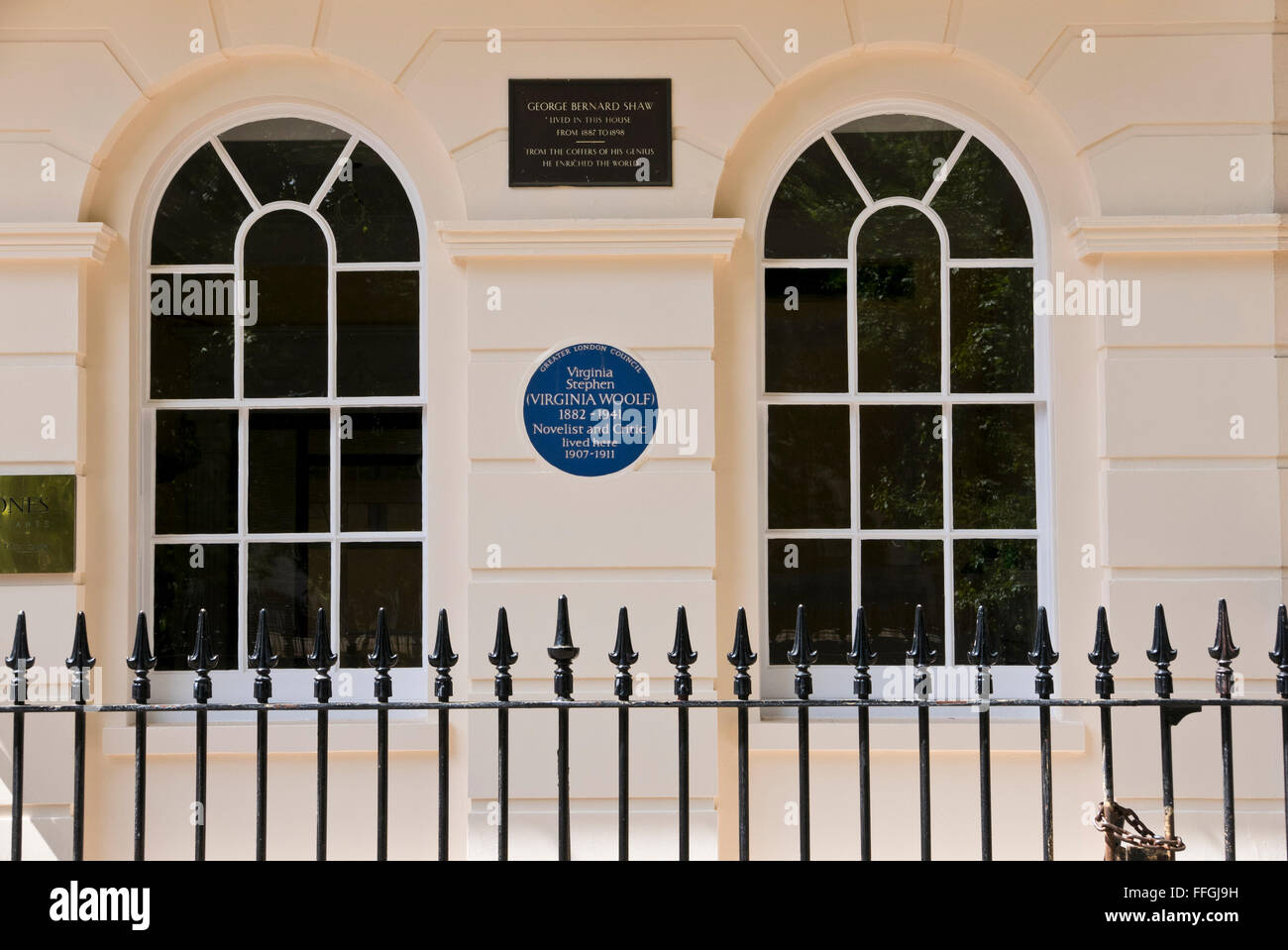 Virginia shaw hi-res stock photography and images - Alamy