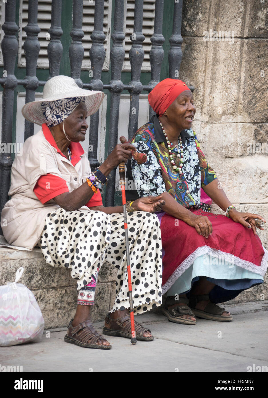 women in havana,cuba Stock Photo - Alamy