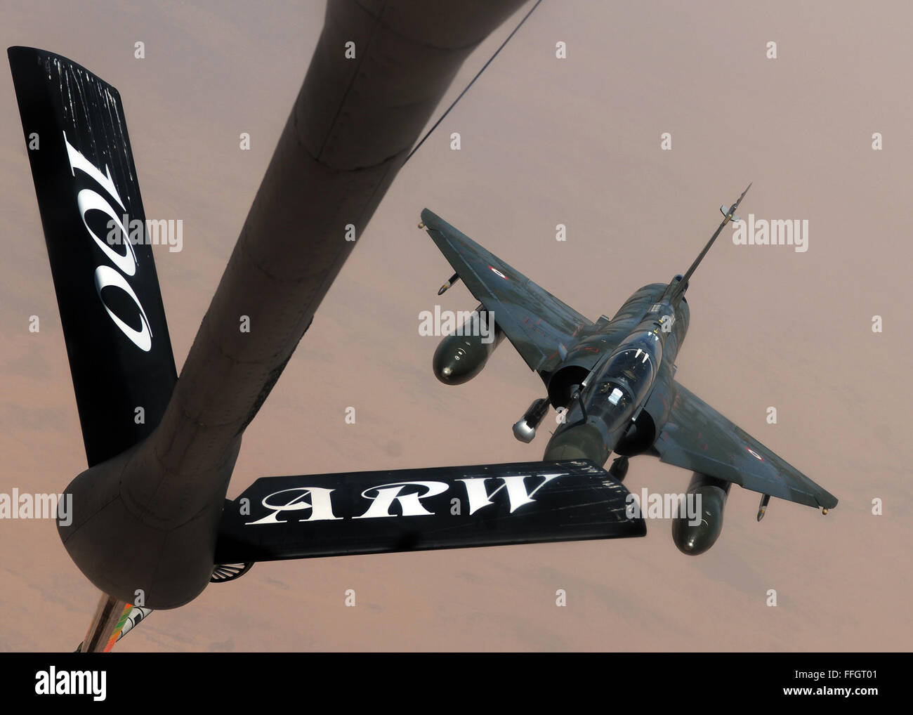 100th air refueling wing hi-res stock photography and images - Alamy