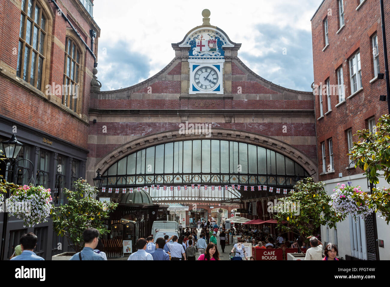 Windsor England Market Stock Photo - Alamy