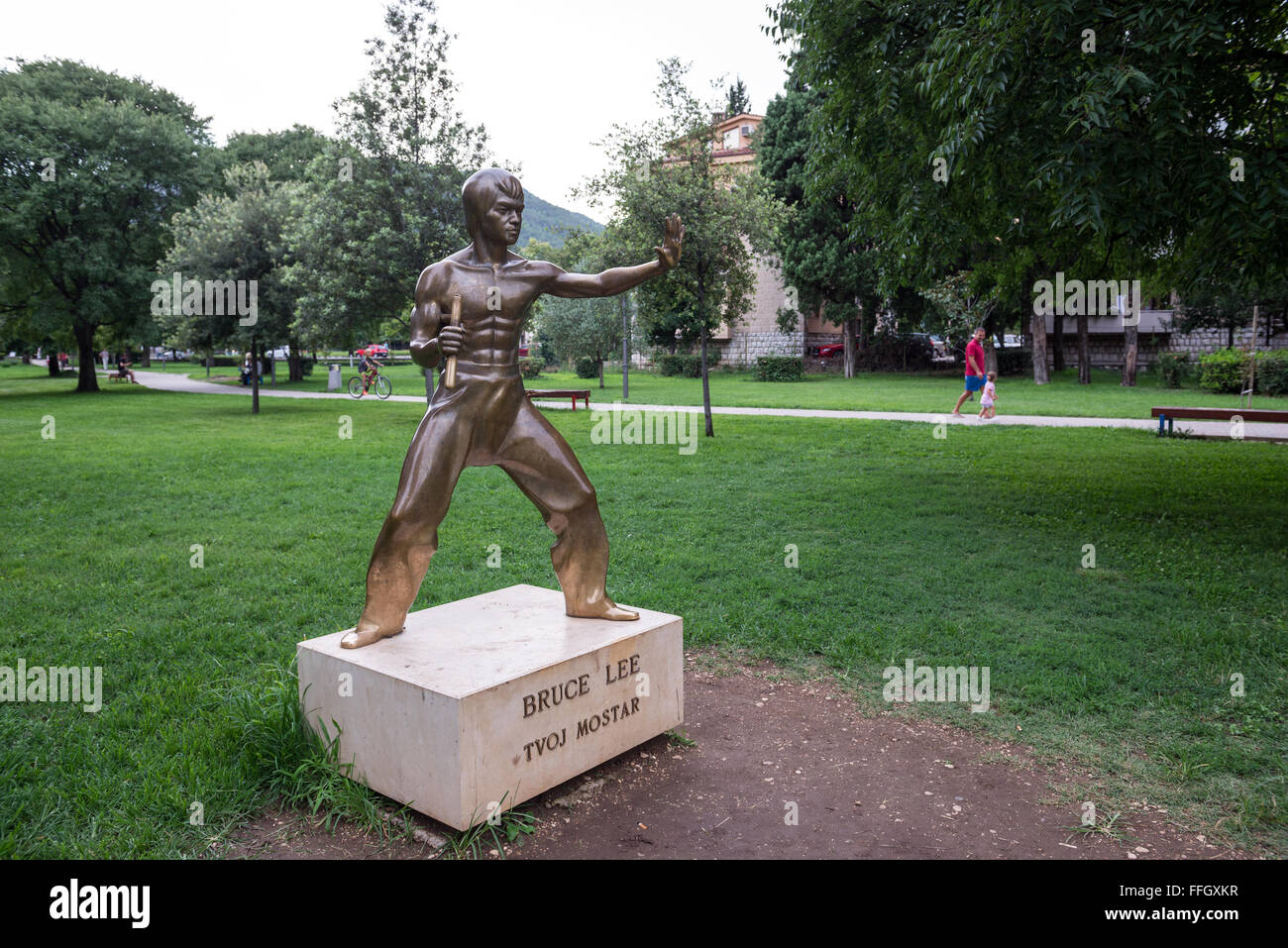 Bruce Lee statue designed by Ivan Fijolic in Zrinjevac City Park ...