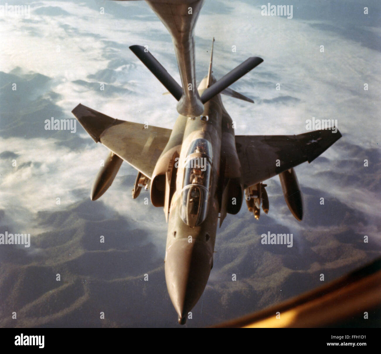 F 4 phantom hi-res stock photography and images - Alamy