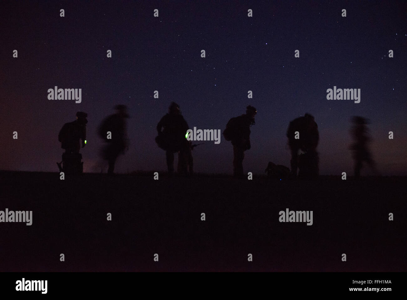soldiers at night Stock Photo - Alamy