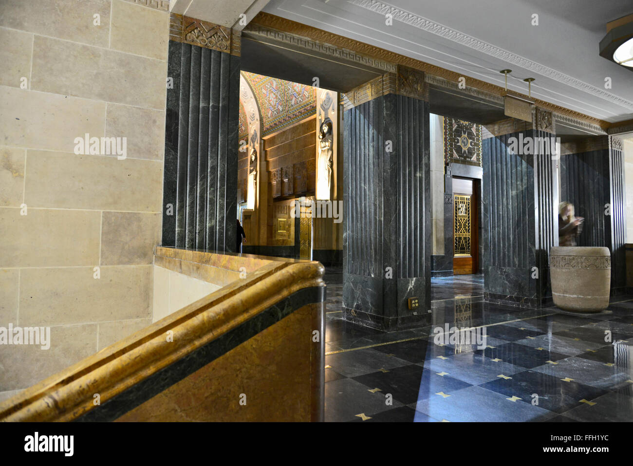 City hall of buffalo hi-res stock photography and images - Alamy