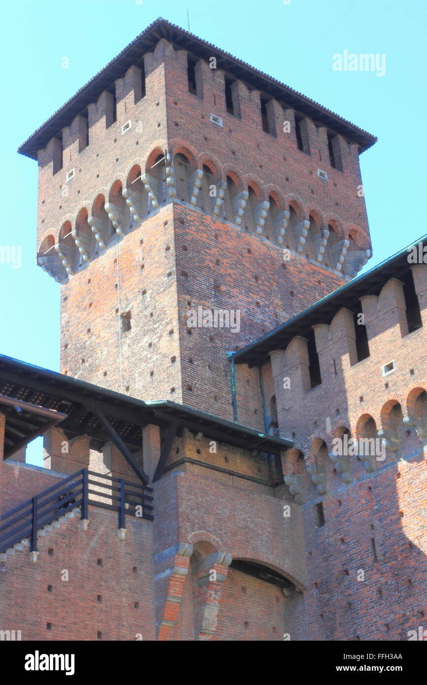 Medieval rectangular tower hi-res stock photography and images - Alamy