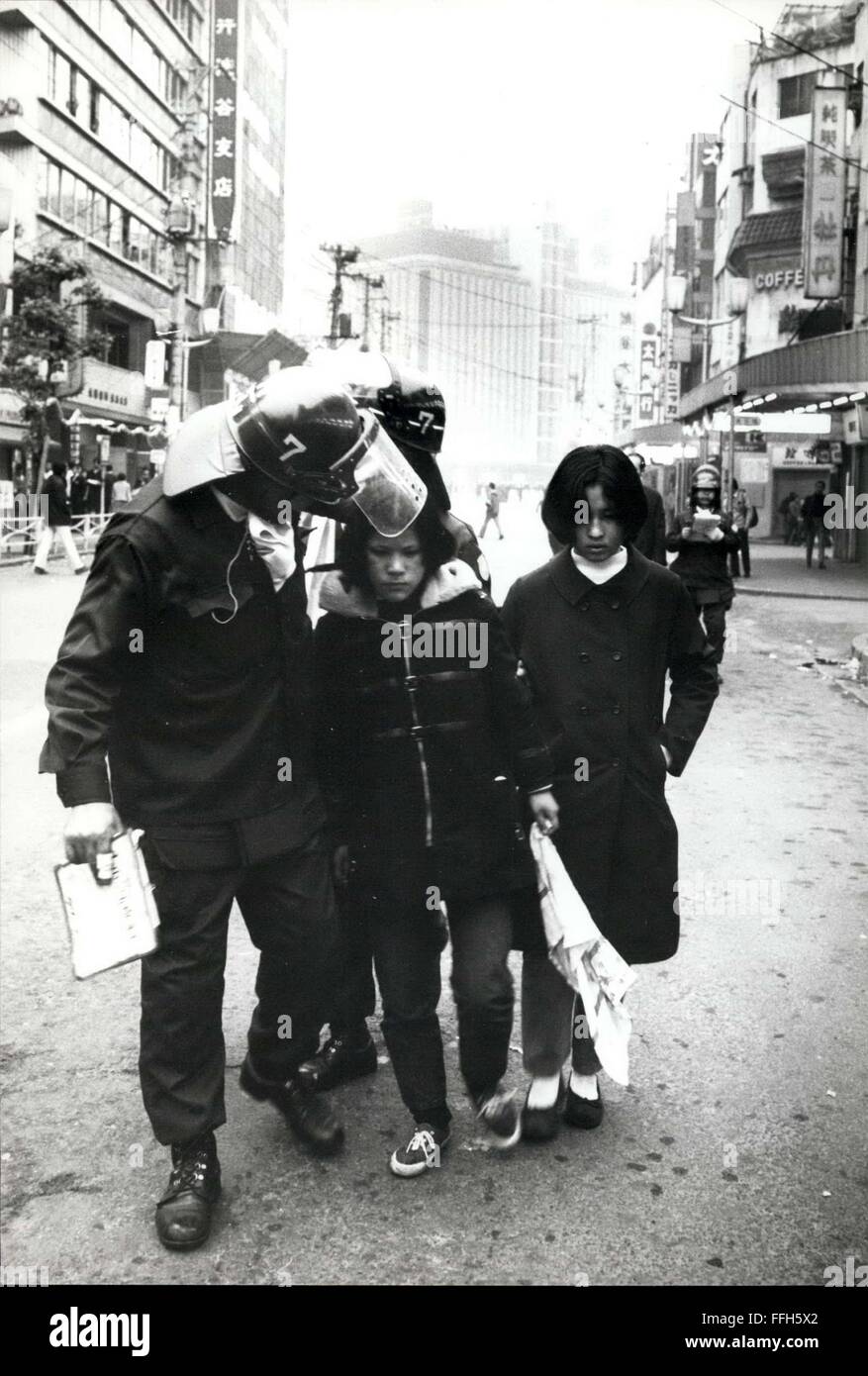 1980 - Riots in Tokyo over Okinawa reversion apanese radical students ...