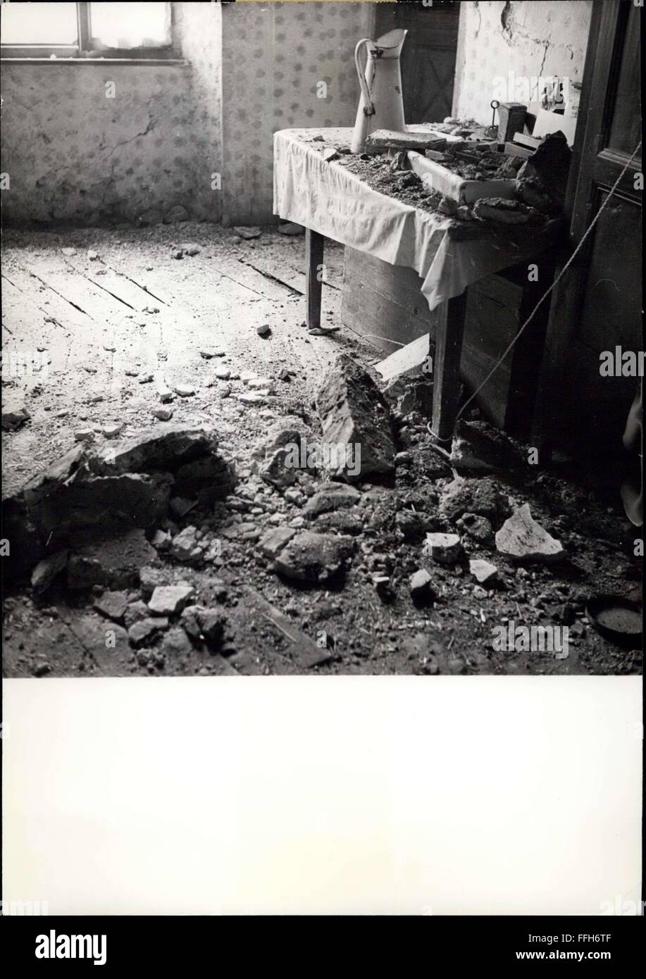 1966 earthquake hi-res stock photography and images - Alamy