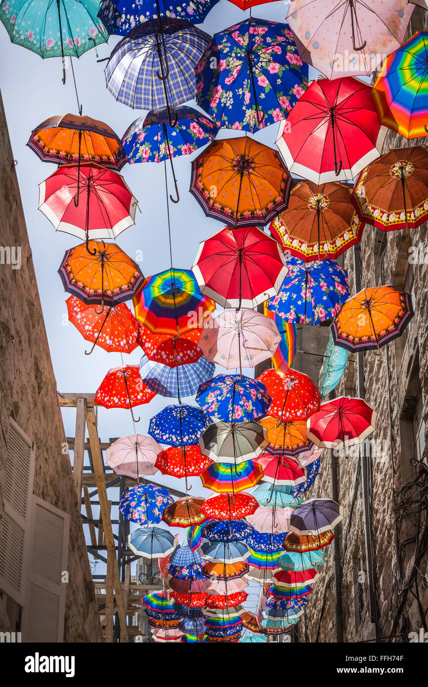 Stairs in old amman decorated hi-res stock photography and images - Alamy