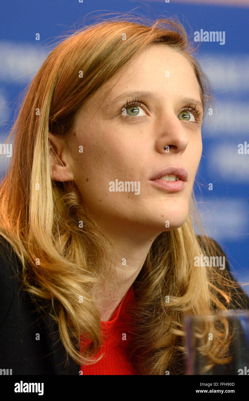 Mia Hansen-Love during the 'L'avenir/Things to Come' press conference ...