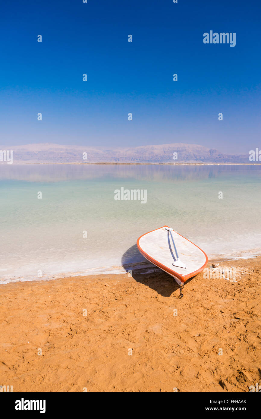 landscape Dead Sea, the boat on a beach Stock Photo - Alamy