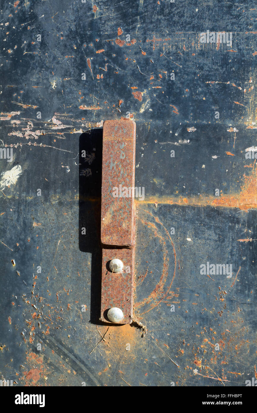 Rusty metal hinges Stock Photo - Alamy