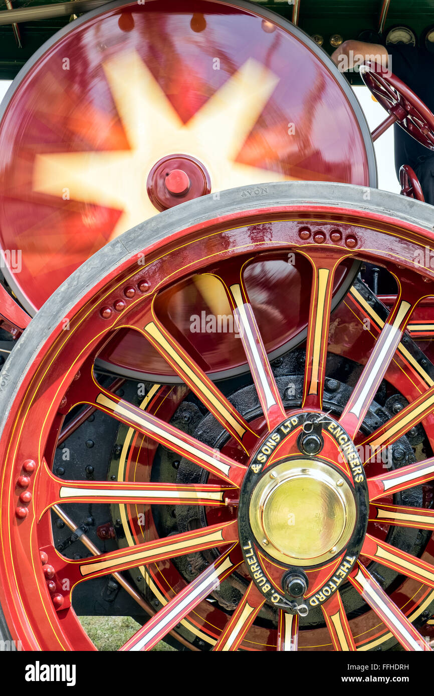 Fairground traction engine hi-res stock photography and images - Alamy