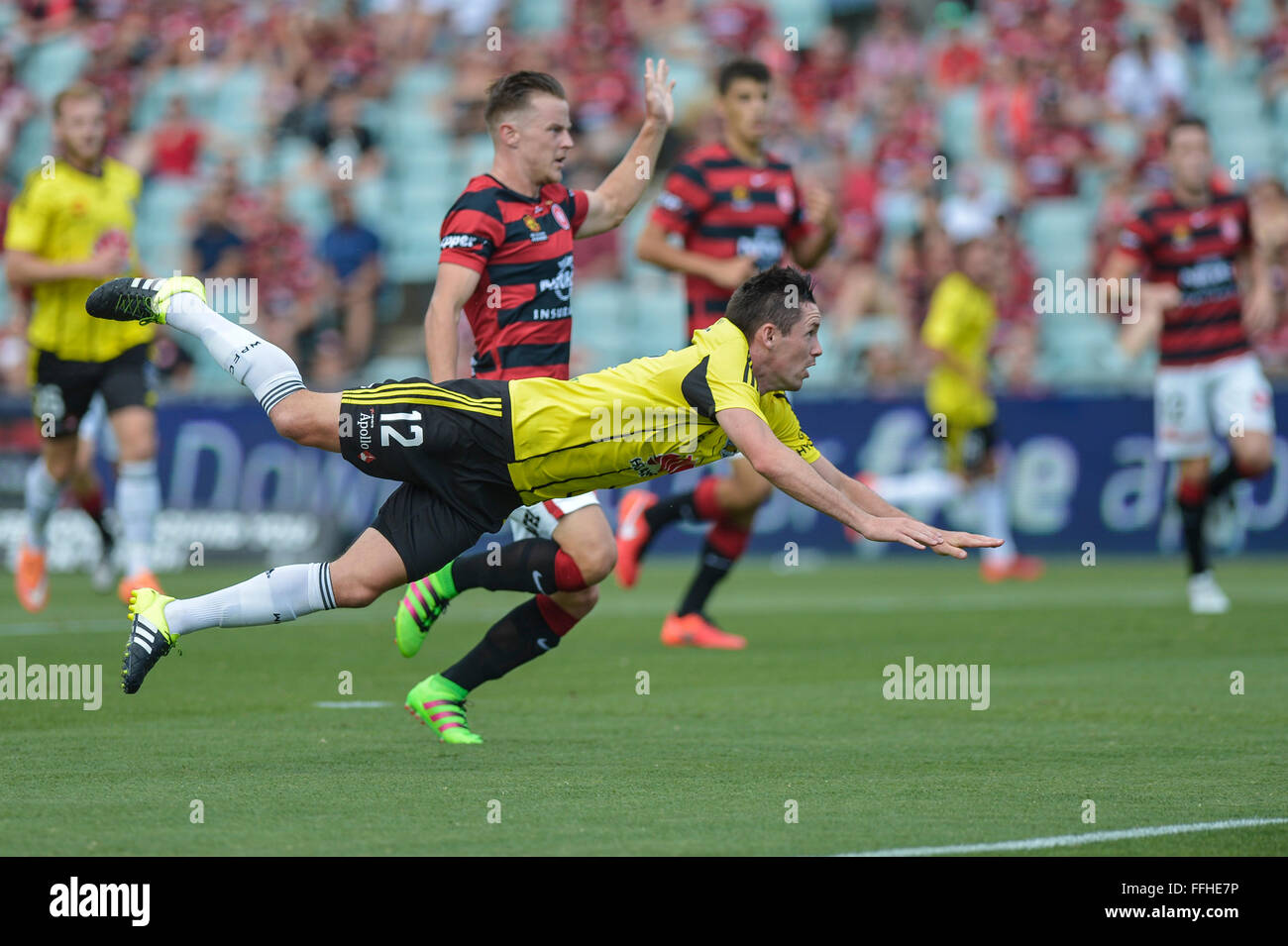 Pirtek stadium (parramatta stadium) hi-res stock photography and images ...