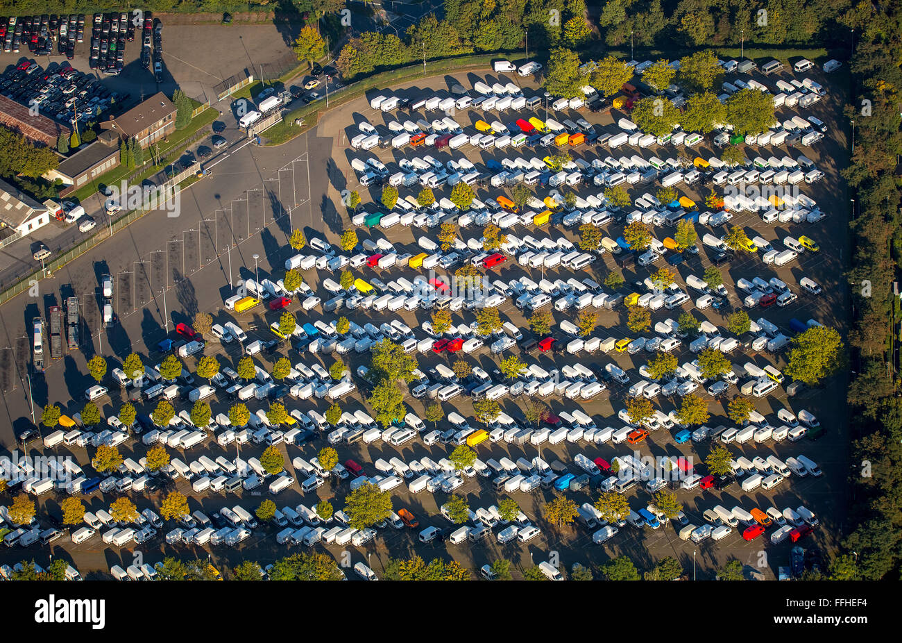 Aerial view, Mercedes-Benz plant in Dusseldorf, warehouse, light ...