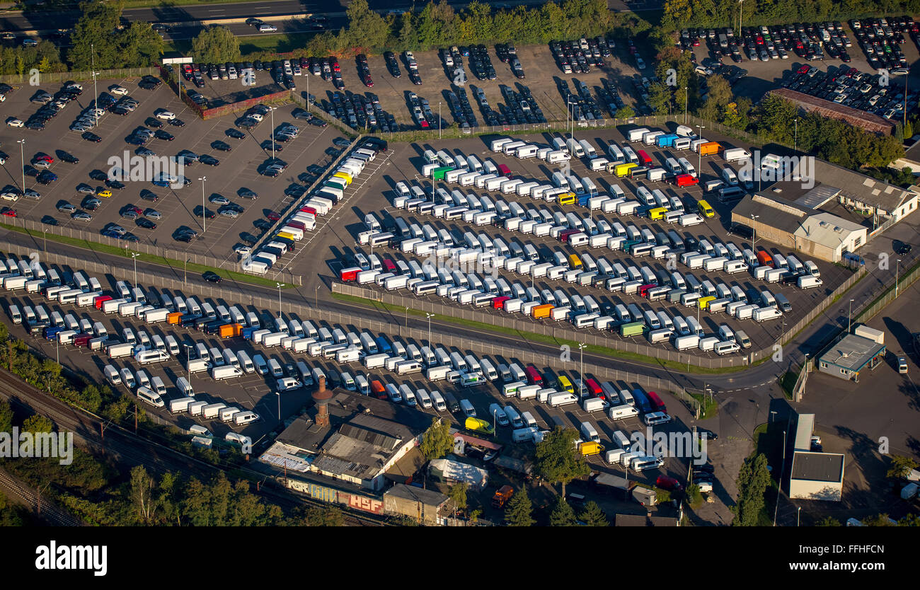 Aerial view, Mercedes-Benz plant in Dusseldorf, warehouse, light ...