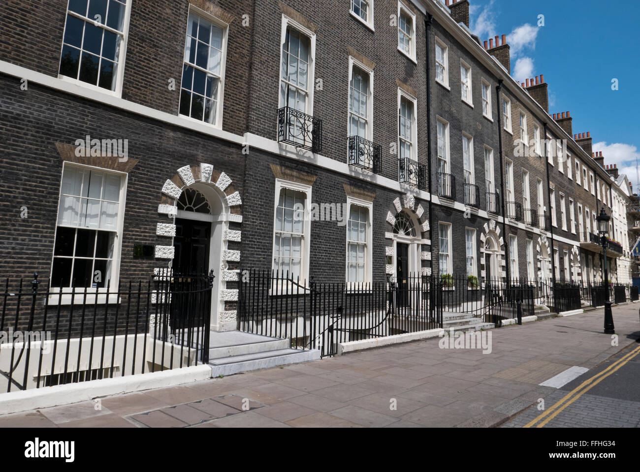 Old British terrace houses in London, United KIngdom Stock Photo - Alamy
