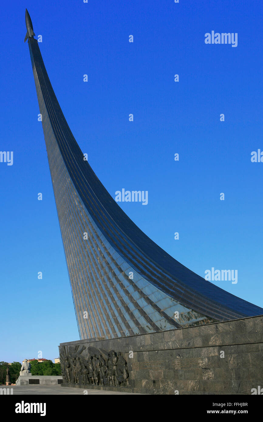 Obelisk conquerors space hi-res stock photography and images - Alamy