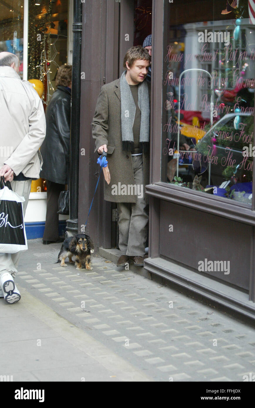 Martin freeman the office hi-res stock photography and images - Alamy