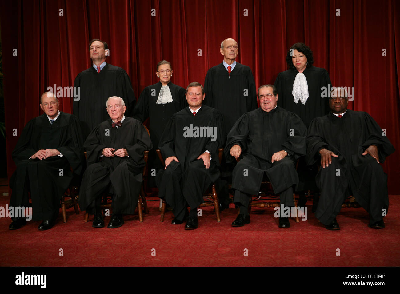 U s supreme court justices official hi-res stock photography and images ...
