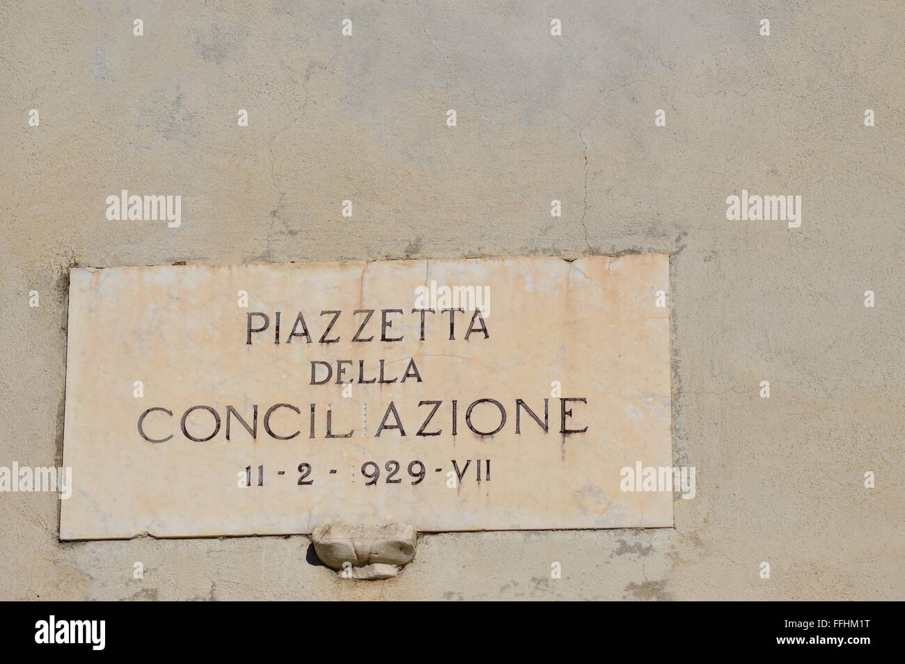 In the sign of italy hi-res stock photography and images - Alamy